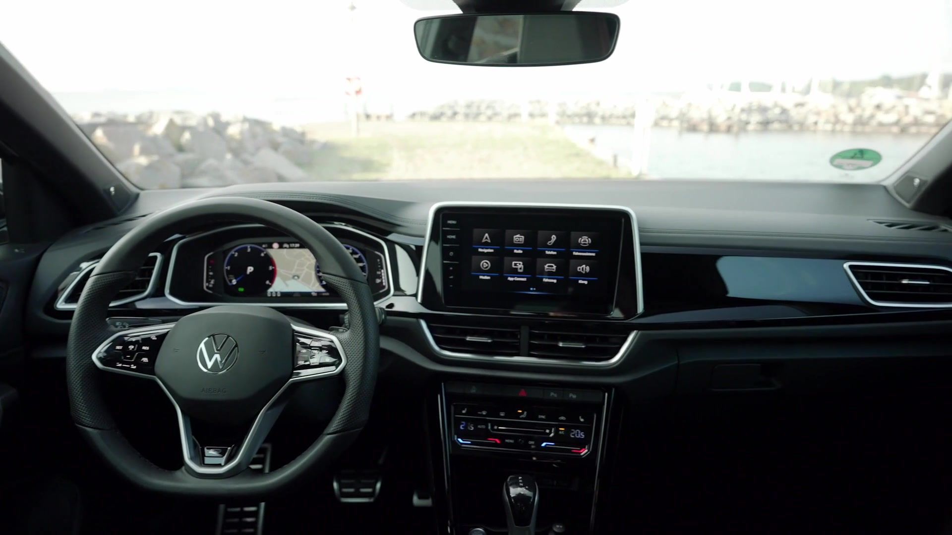 Volkswagen T-Roc R-Line Interior Design in Ascotgrey