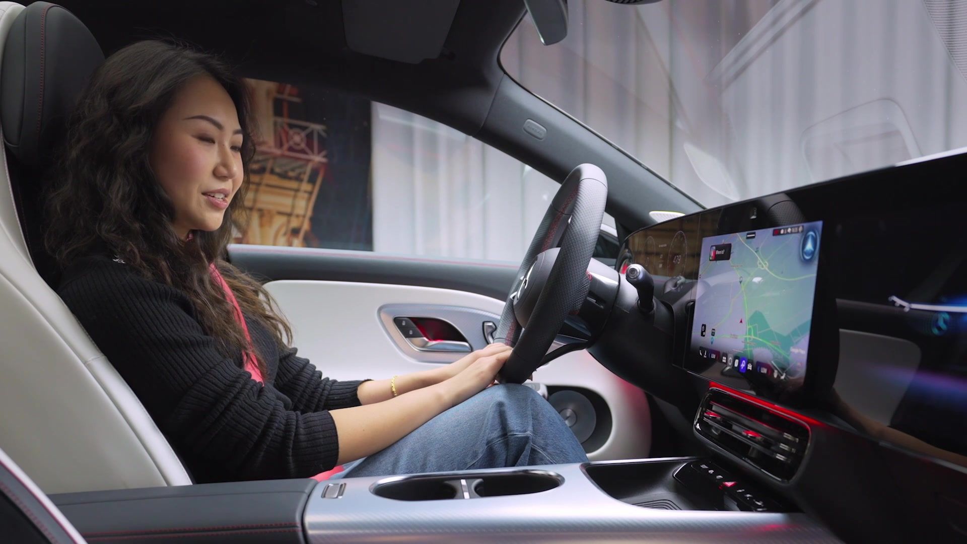 Video: 2025 Mercedes-Benz CLA - MBUX Virtual Assistant - Knowledge enhanced with ChatGPT and ...